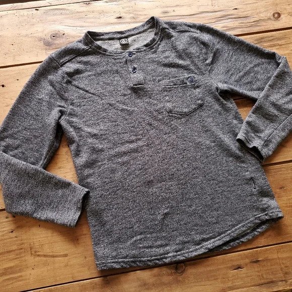 Outdoor Adventure: Volcom, Rainbow, New Era & More Posh Party on Poshmark